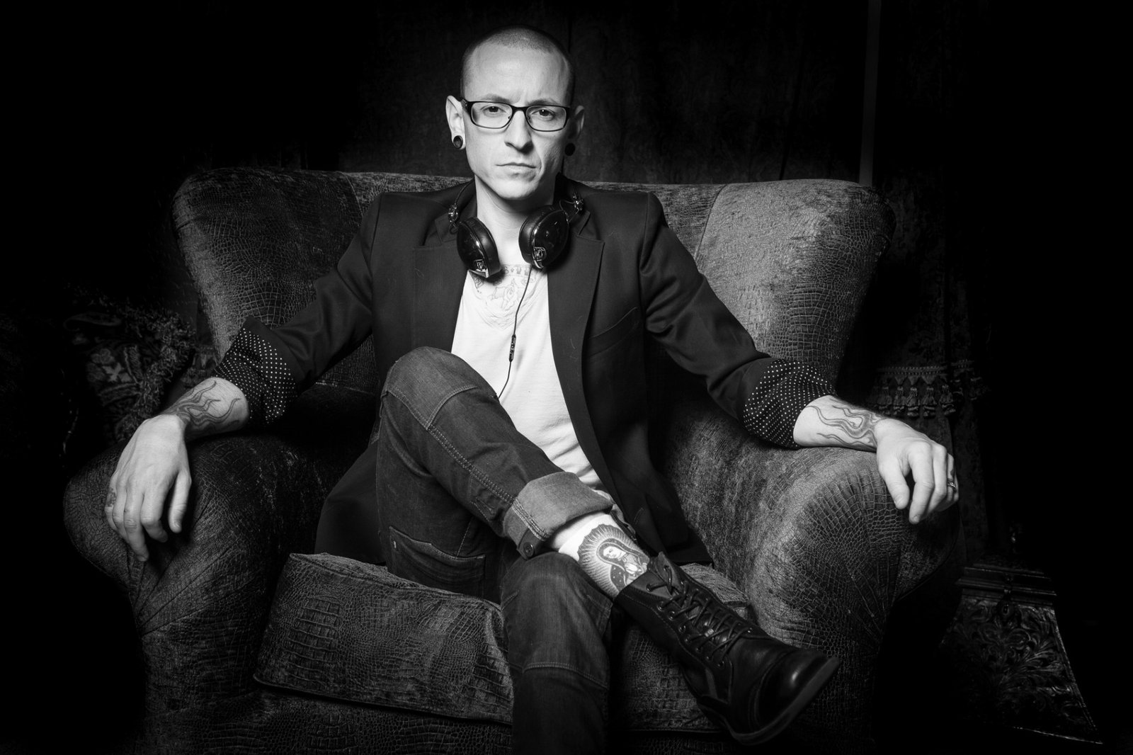 Jim Louvau interview Rockstars photographer – Sunraymagazine.com