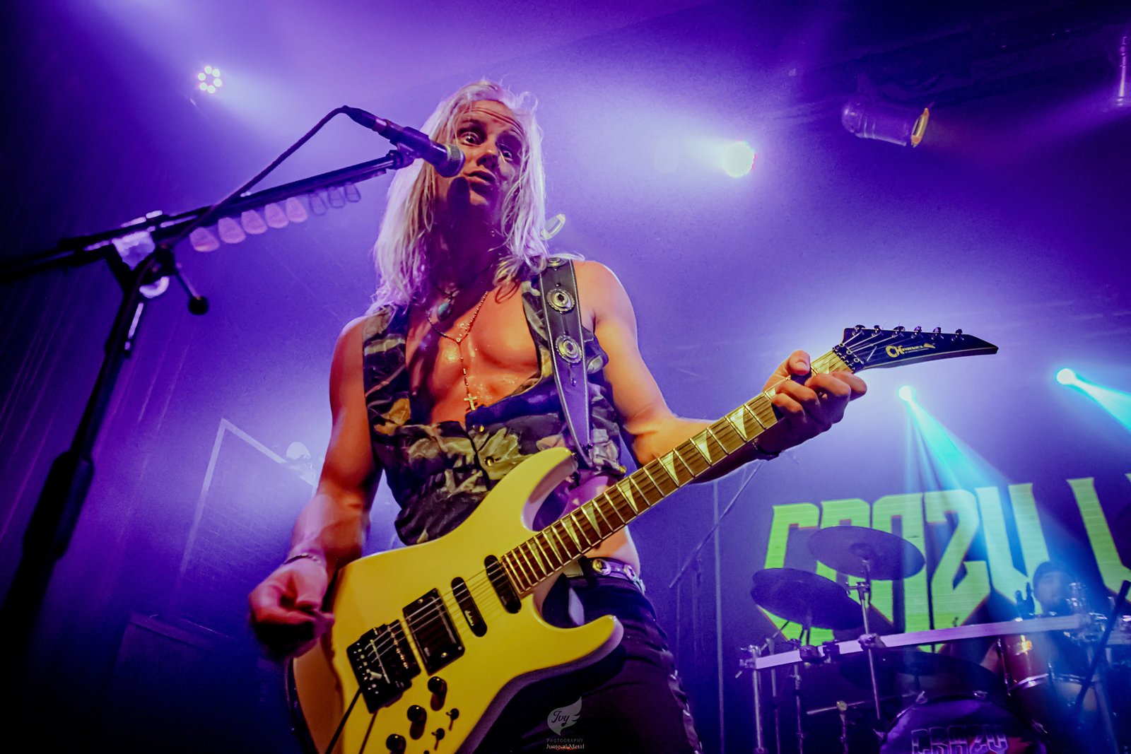 A trip through time with “Crazy Lixx” – Sunraymagazine.com